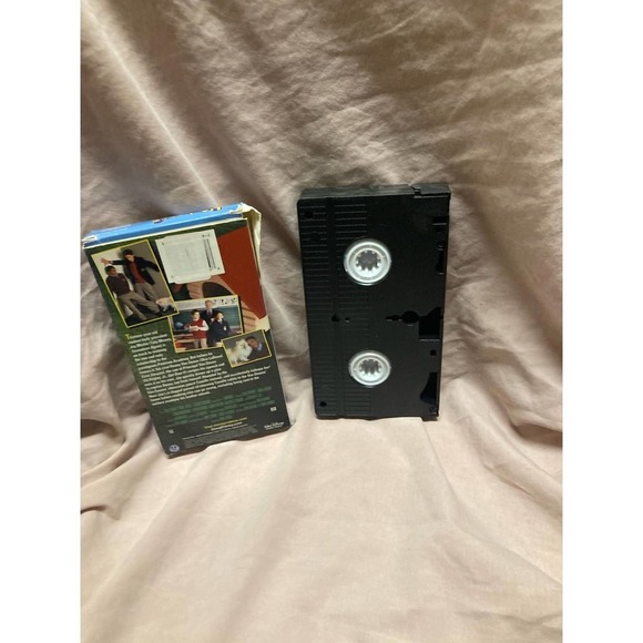 Disney | Media | Hounded Vhs 202 Original Disney Chanel Movie Tahj ...